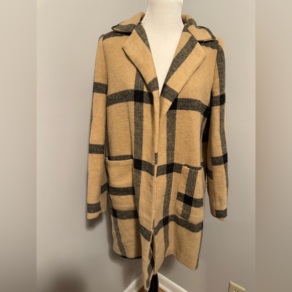 Buckle | Jackets & Coats | J Womens Buckle Black Plaid Trench Coat ...